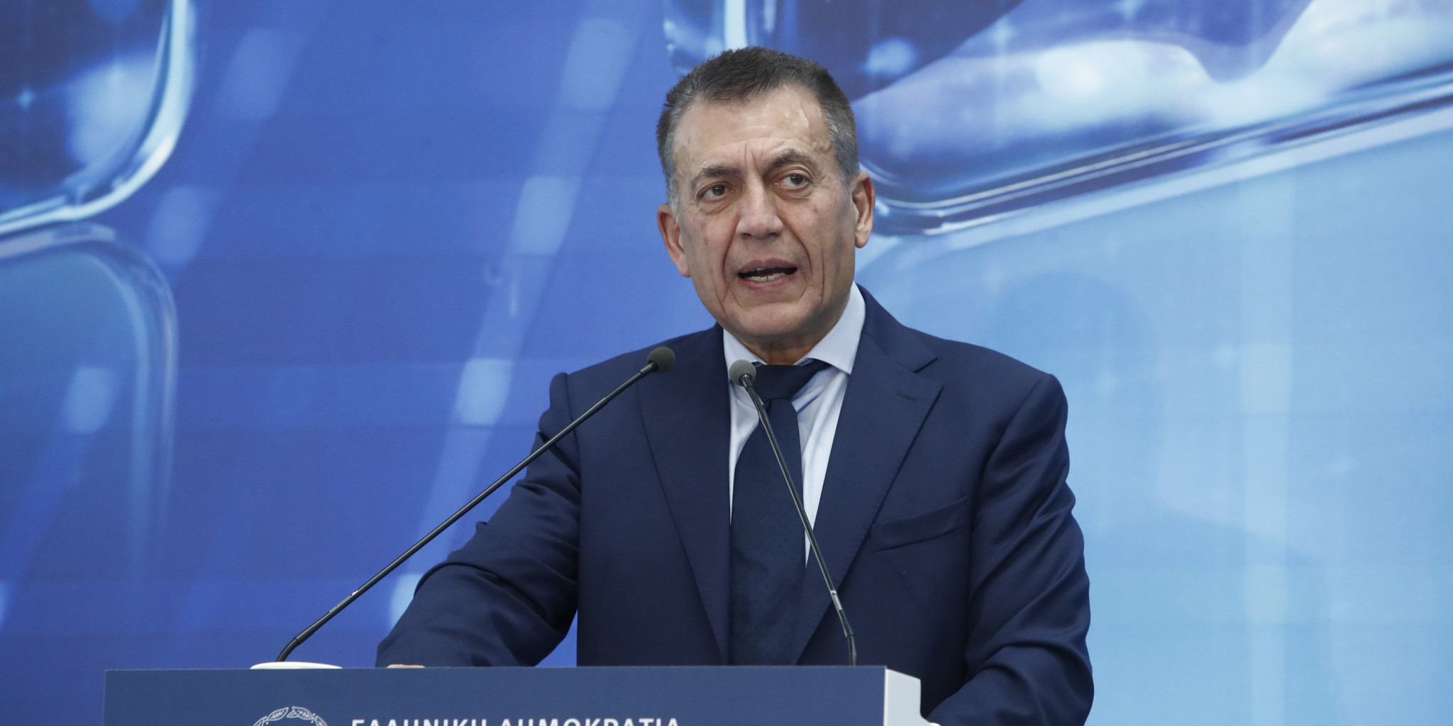 Δώσε διάρκεια ζωής στις ντομάτες με 2 πανέξυπνους τρόπους - Έτσι ...